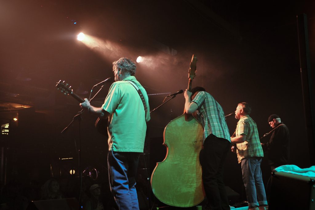 Stray Grass – Colorado Bluegrass