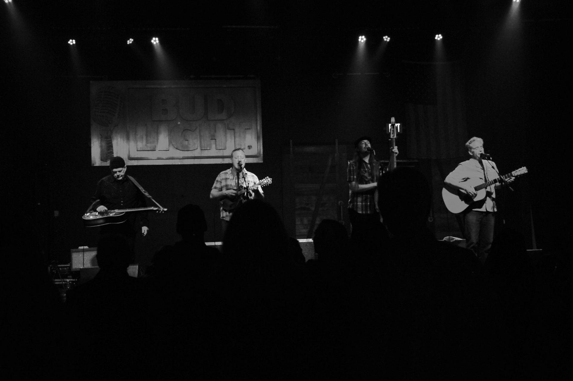 Stray Grass – Colorado Bluegrass